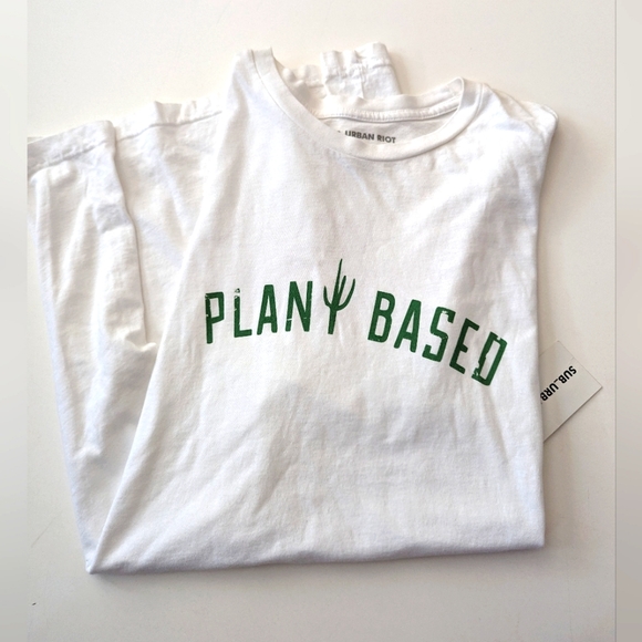 Sub_Urban Riot | Shirts | Nwt Suburban Riot Plant Based Short Sleeve ...